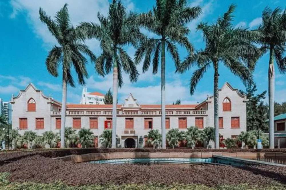 มหาวิทยาลัยเซียะเหมิน (Xiamen University - XMU, 厦门大学)